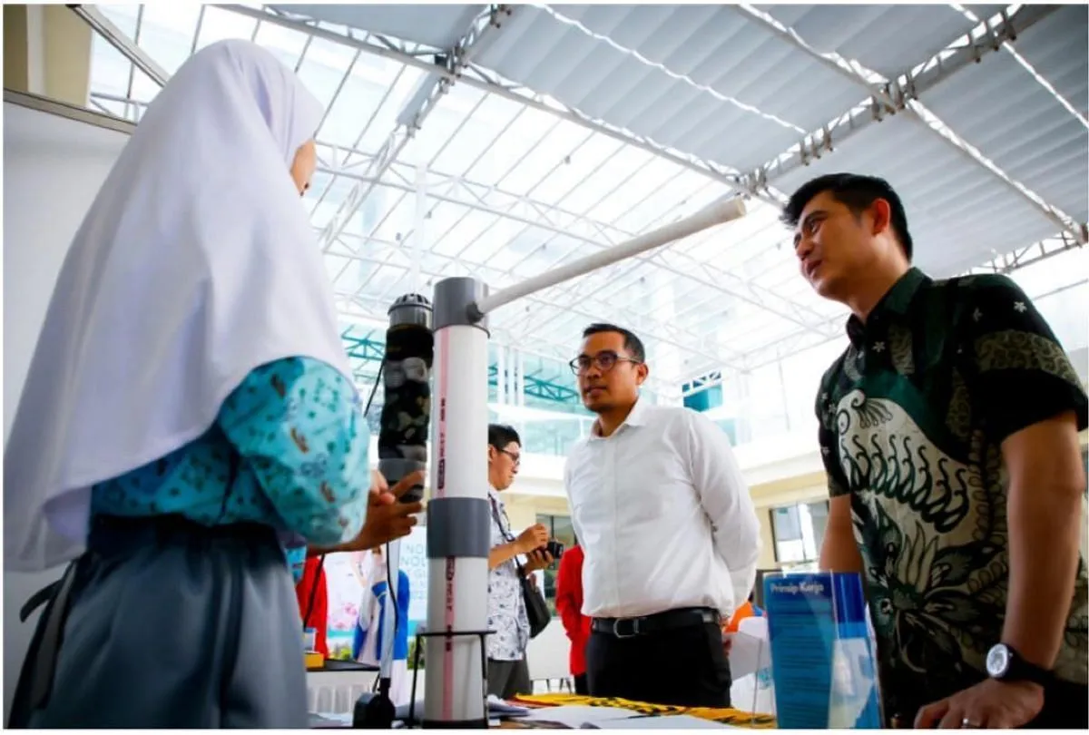 Revolusi Keseharian: Alat Teknologi Tepat Guna Membawa Efisiensi yang Luar Biasa - Dirga Satya